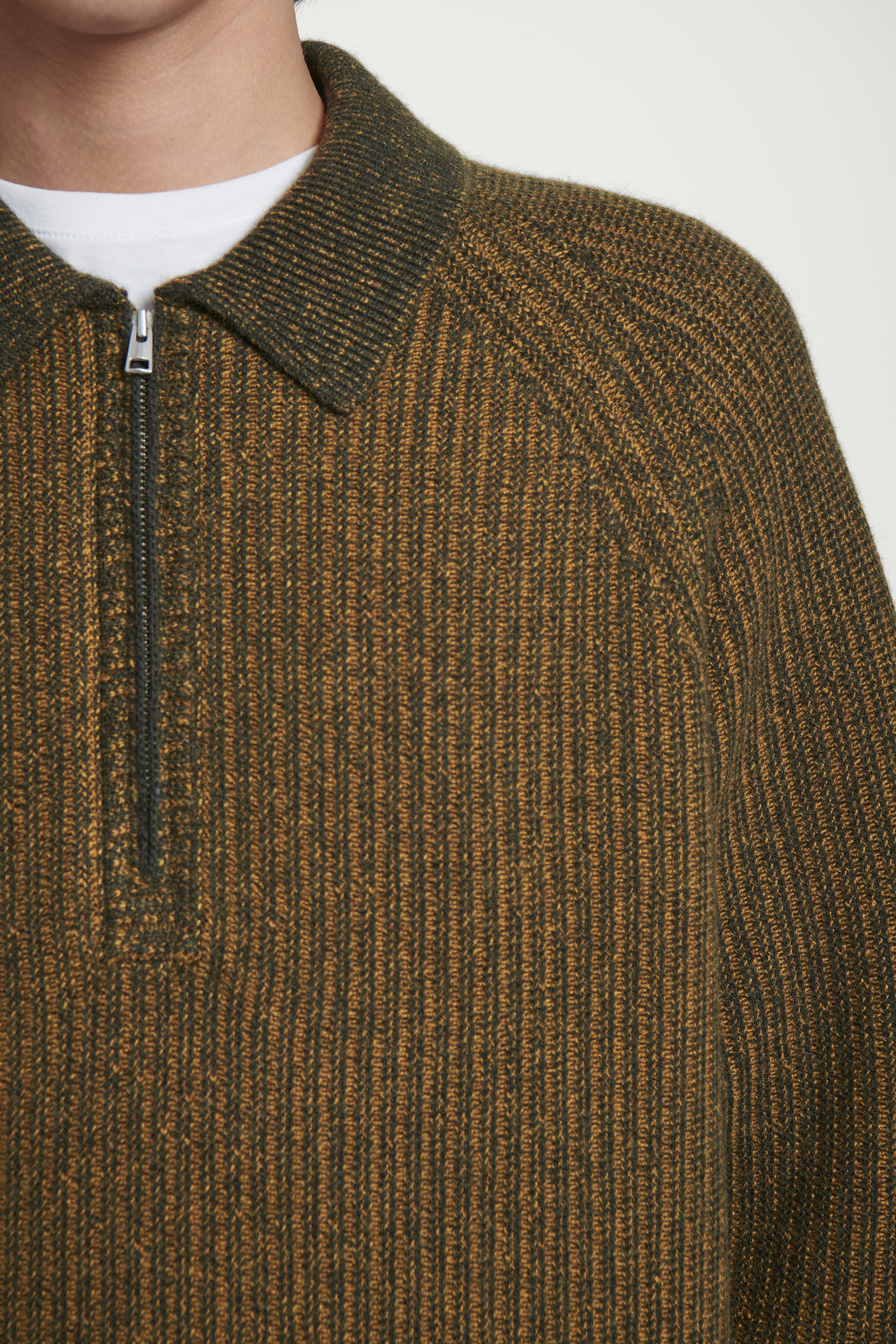 COLLARED MERINO WOOL-YAK BLEND HALF-ZIP JUMPER - MUSTARD COLLARED MERINO WOOL-YAK BLEND HALF-ZIP JUMPER - MUSTARD