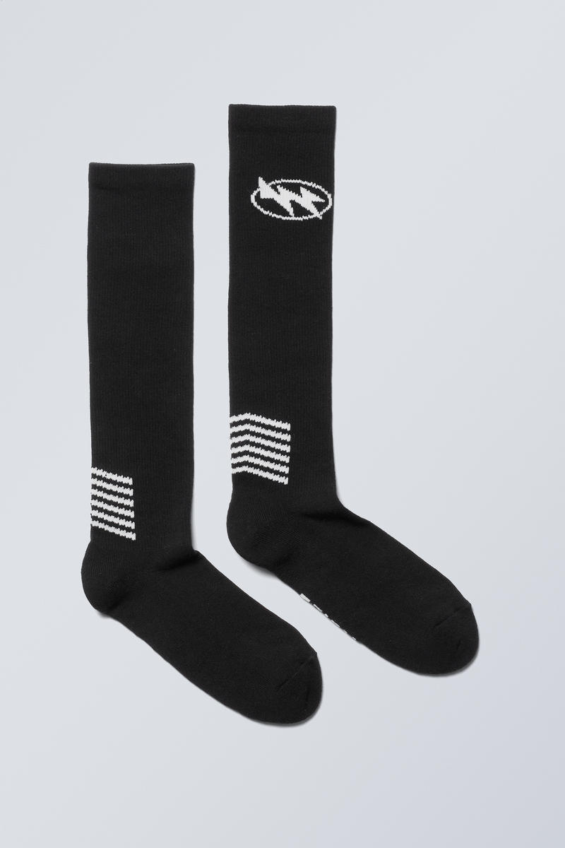sporty graphic high knee socks - Black | Weekday EU