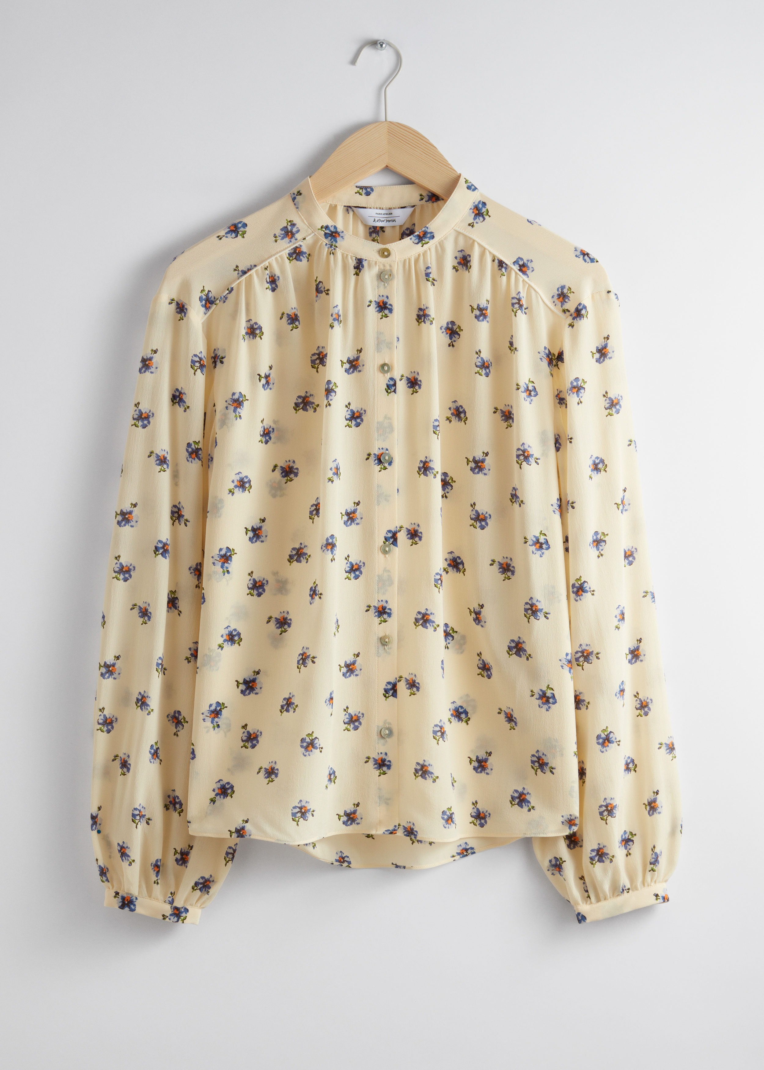 Relaxed Silk Blouse - Cream - Blouses - & Other Stories BE