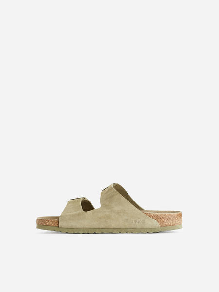 Birkenstock Arizona Suede Sandals – Faded Khaki – ARKET DK